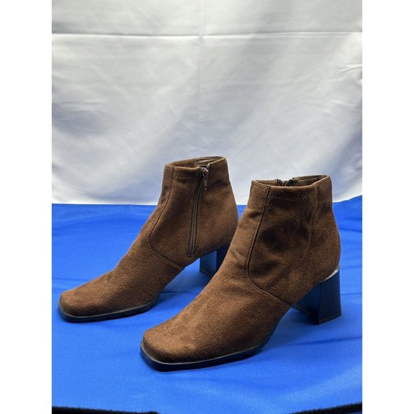 Markon | Shoes | One Pair Golden Brown Ankle Boots With Inside Ankle ...